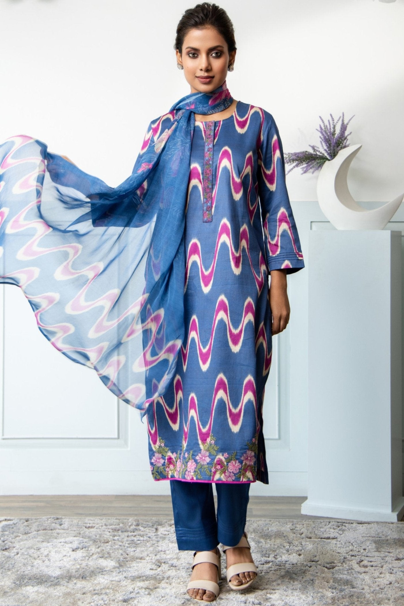 Manjari - Premium Cotton Silk Set – être